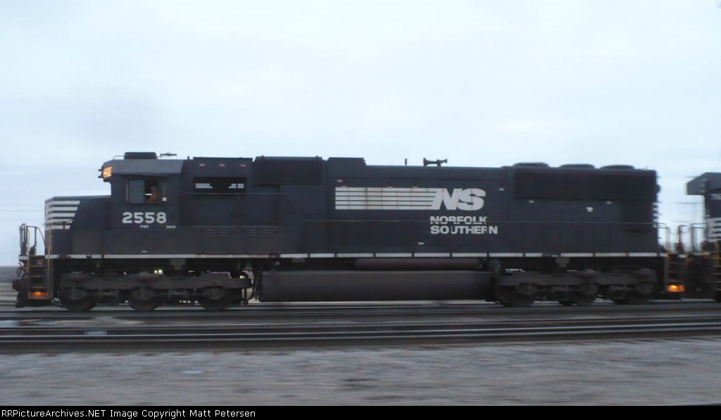 NS 2558